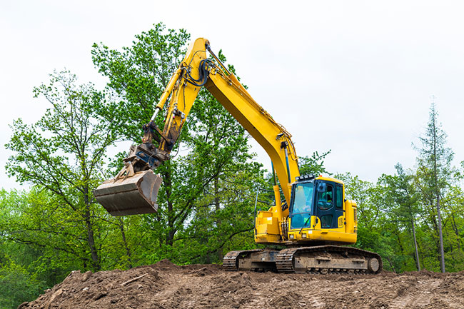 5 Reasons to Rent Your Next Excavator | Eagle Rentals